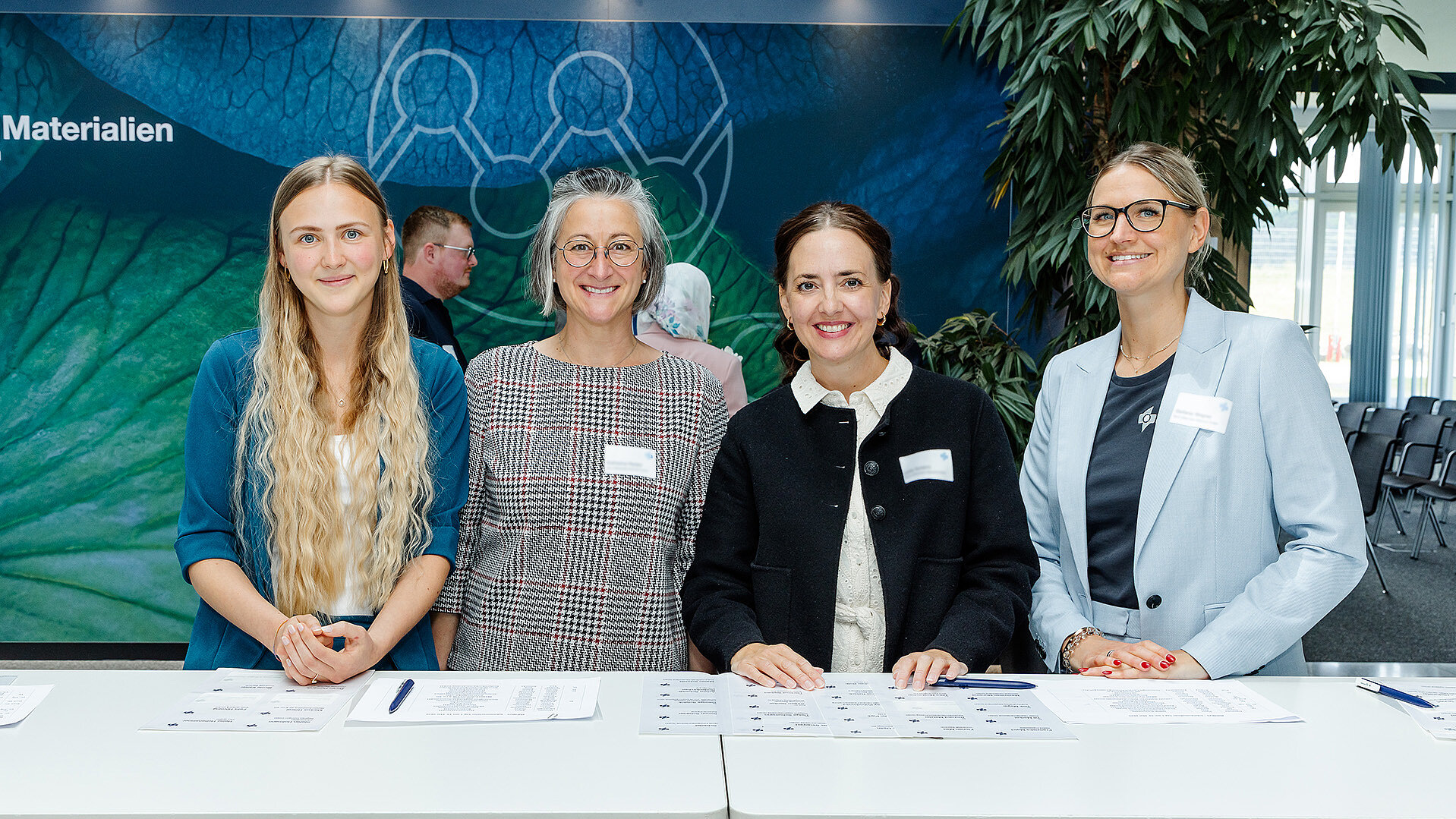 Karriere - Neue Materialien Bayreuth GmbH